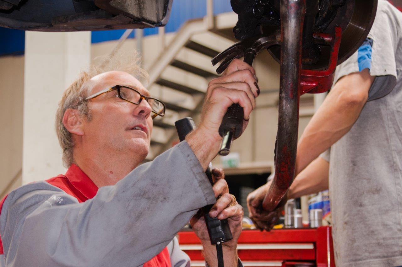 APK Keuring - Autobedrijf Tesselaar